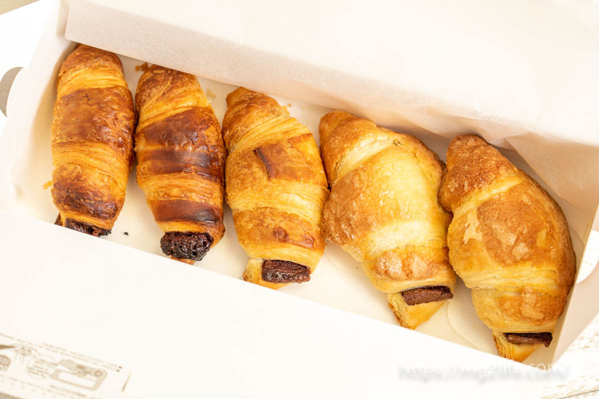 サンマルク「チョコクロ」のおいしい食べ方！温め方・冷凍方法・おすすめドリンク・作り方レシピも | おいしいモノローグ